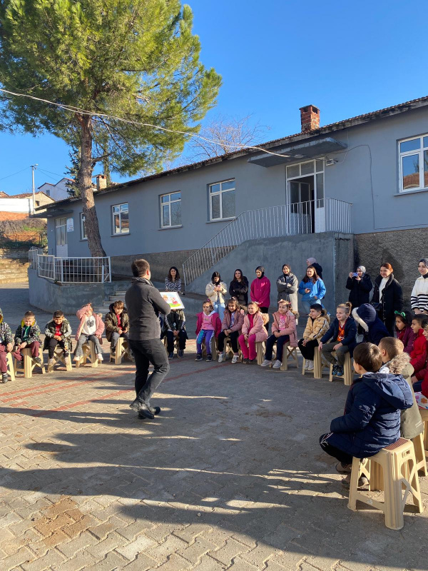 Yenişehir İbrahim Orhan MYO Öğrencilerinden ŞİŞECAM’a Teknik Gezi